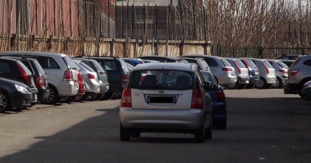 POSTEGGIO SELVAGGIO IN STAZIONE - LegnanoNews