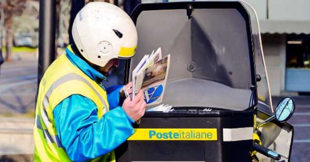 Un contest per disegnare la divisa del postino - LegnanoNews