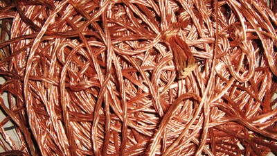 Cercano di rubare 6mila metri di rame nella pista dell'ex Alfa Romeo ...